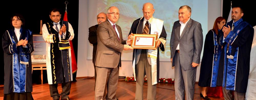 Prof. Dr. Robert Dankoff’a “Fahri Doktora” Unvanı Verildi